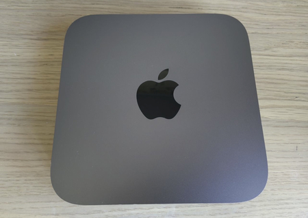 Mac mini 2018 i5 работающий на Mac OS и Windows