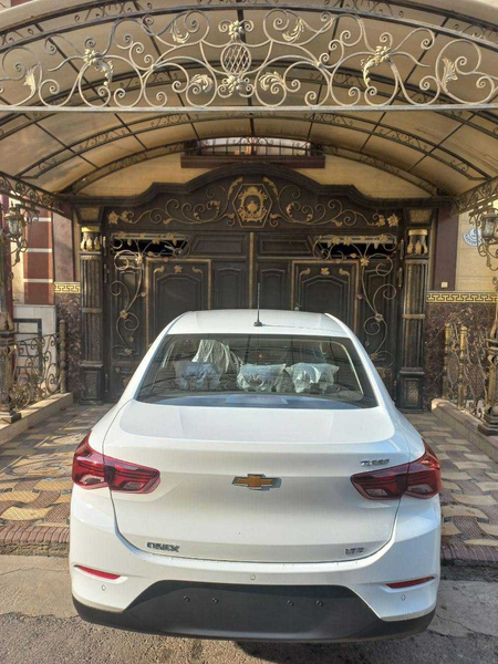 Chevrolet Onix 3-поз