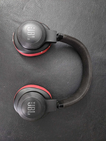 Наушники JBL E55BT