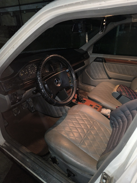 Sotiladi Mersedes  W 124