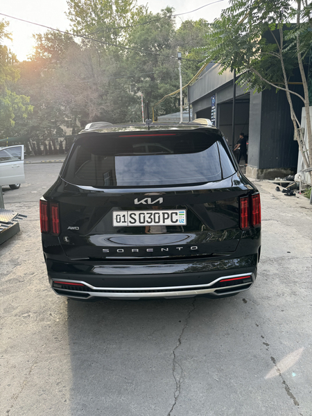 Kia Sorento 2022.  2.5 7 o’rindqil