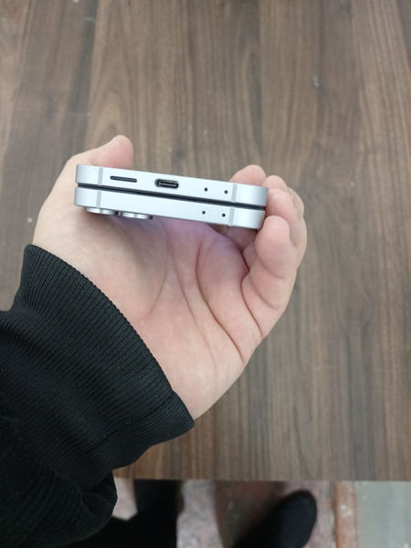 SAMSUNG Z Flip 6 silver