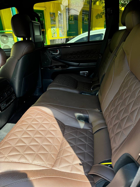 Lexus LX570 Sotiladi xolati ideal