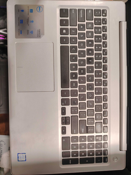 Dell inspiron 5570