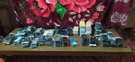 telefon chexollari sotiladi