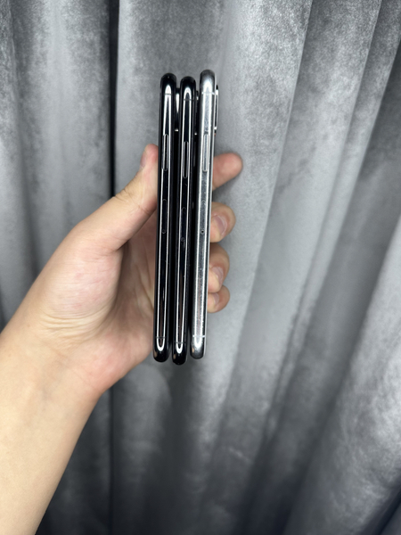 Iphone xs ideal 81% yomkst