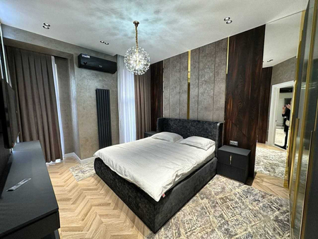 Квартира в аренду ул.Новомосковская, Ж.К