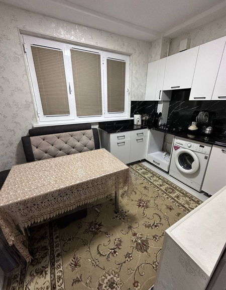 Продается 3/1/4 Кирпич Чиланзар 2 квартал