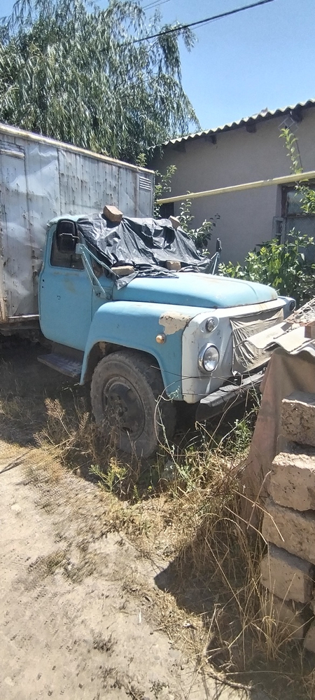 Gaz 53  boladgan 2000