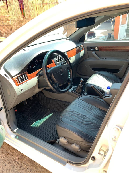 Lacetti 1.8 2013