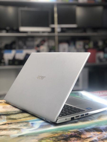 Ноутбук Acer Aspire