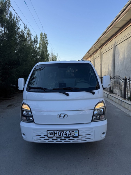 Hyundai porter elektr 2023yl yangi uzbda yurmagan 25000$ probeg 2500km