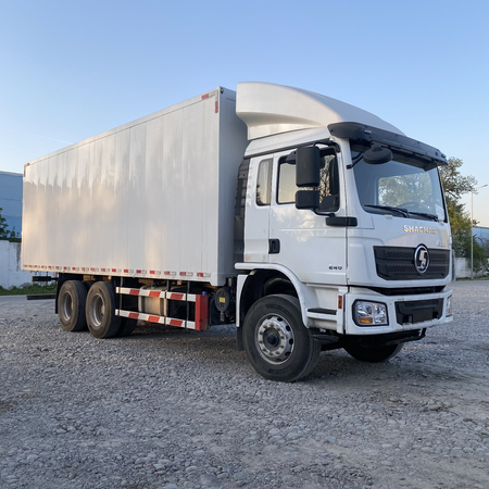 chackman L3000 Furgon