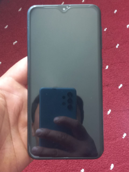 Samsung galaxy A 10 yangi telefon