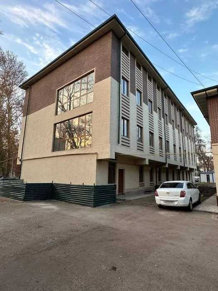Срочно продается нежилое помещение ул.Мукими 7-квартал (ХМЕ)