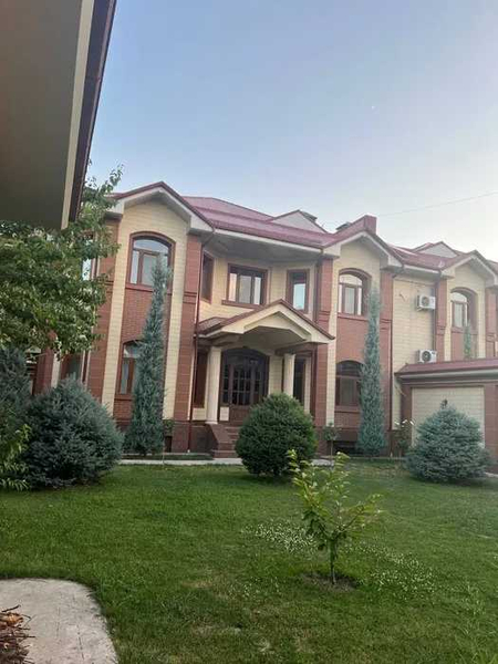Сдаётся дом в аренду, вЮнусабадском районе. (садик, офис, Hotel).