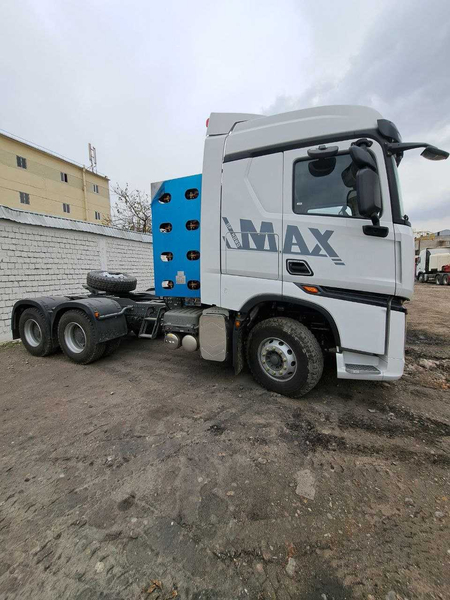 Тягач седельный HOWO CNG max Аренда с Выкуп