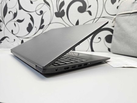 ПРОДАМ Lenovo V15 2024 Офисный Ноутбук Dual-N4020/4GB/256SSD/15.6
