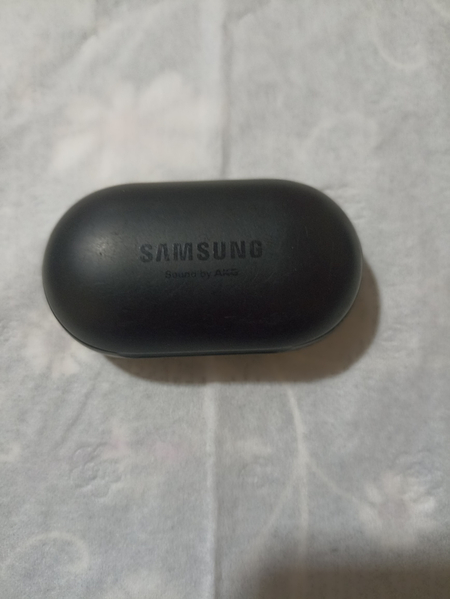 Samsung galaxy buds+ первого поколения