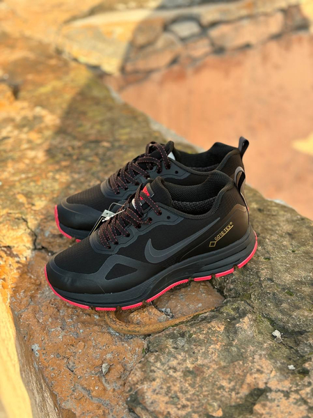 Nike gore tex  .