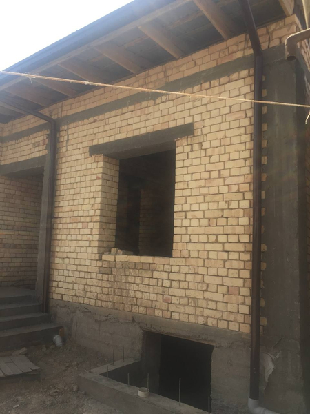 Срочно продам дом в состоянии коробка
