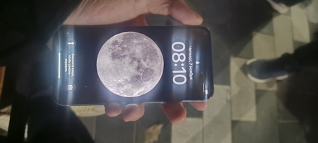 iPhone xs  64 srochna