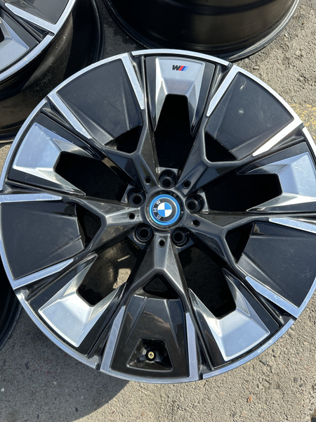 BMW iX3 orginal diskasi