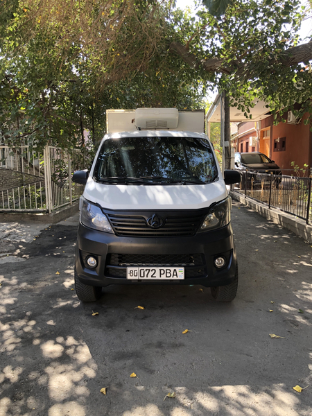 Машина Changan 2014
