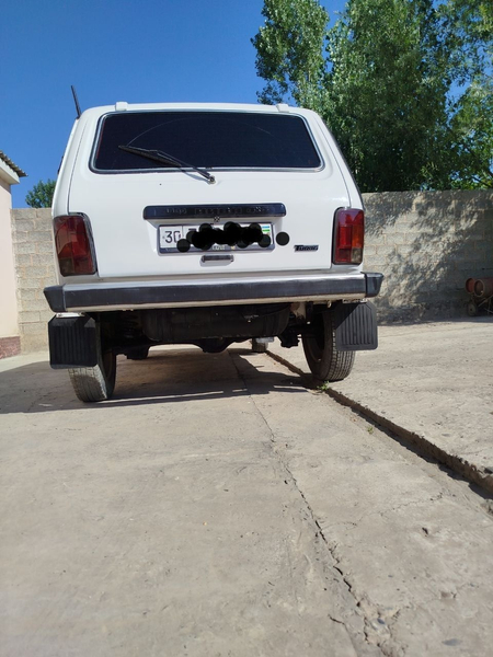 NIVA Urban 4 eshik