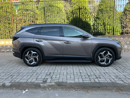 Hyundai tucson full