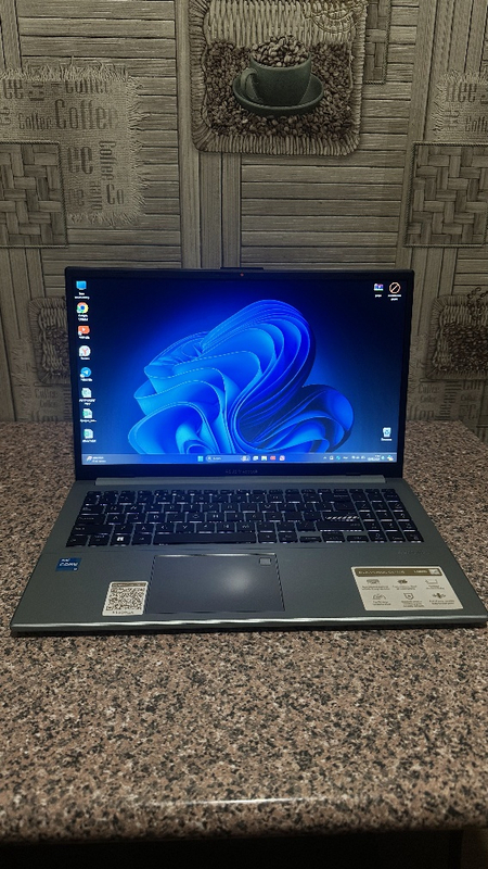 Asus vivobook go 15.6 OLED
