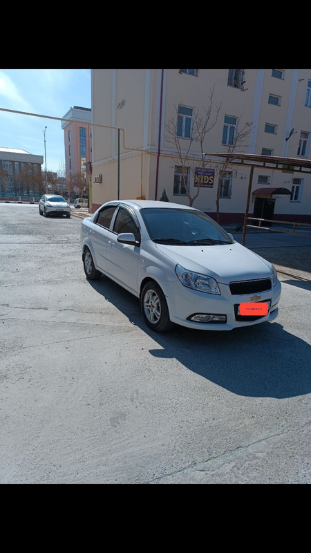 Продаётся Нексия 3