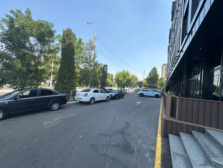 сдается в аренду коммерческое помещение 250 квадрат