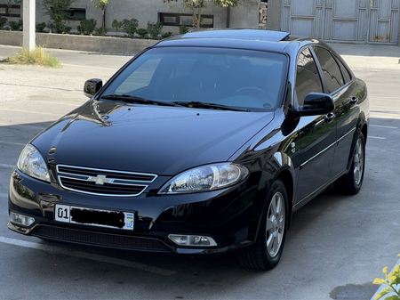 Жентра Автомат Jentra Gentra Avtomat 2023 yil Qora rang ideal xolatda