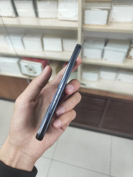 Galaxy S22 8/256 ideal