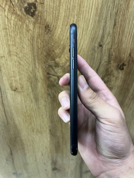 Iphone Xr 64GB sotiladi