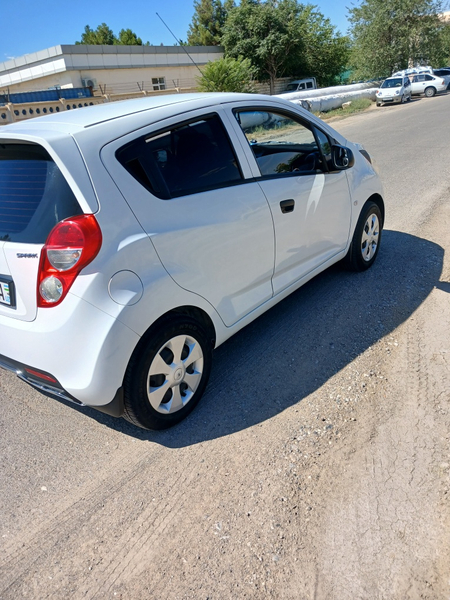 Spark chevrolet 1.25