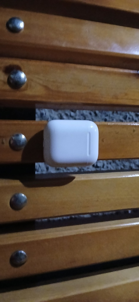 Продаю наушники irpods оригинальные