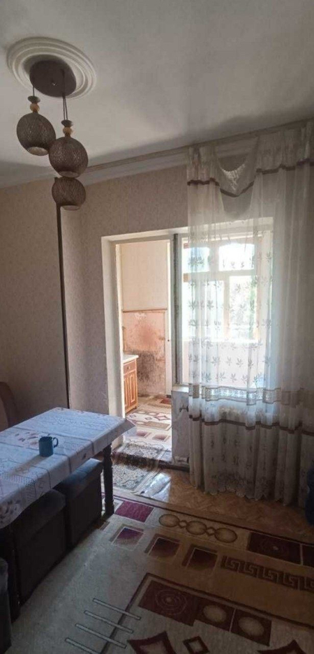 Ттз Ахмед Югнакий Продается квартира 2/5/5 балкон 2х6