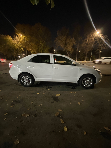 Kobalt stayl 2024 yil kraska 100% toza probeg 12.400 km halol benzinda