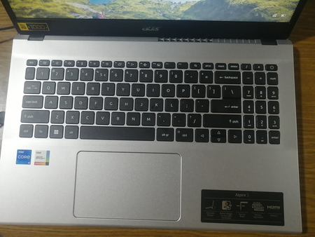 12th Gen Intel (R)  Core(TM) i5-1235U 1.30 GHz