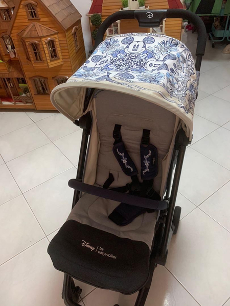 Прогулочная коляска Easy Walker XS Disney