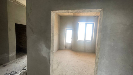 В КРЕДИТ! Продаётся 3х комнатная квартира на 3м этаже 106м². Садаф туй