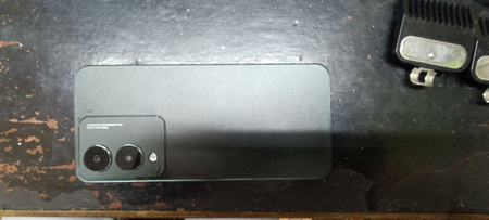 Telefon sotiladi