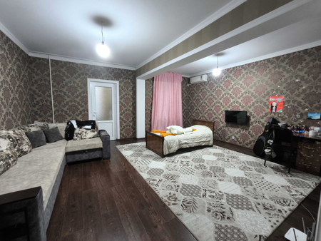 Продается квартира паркентский чизельный 4/3/4 улучшенка 90м²