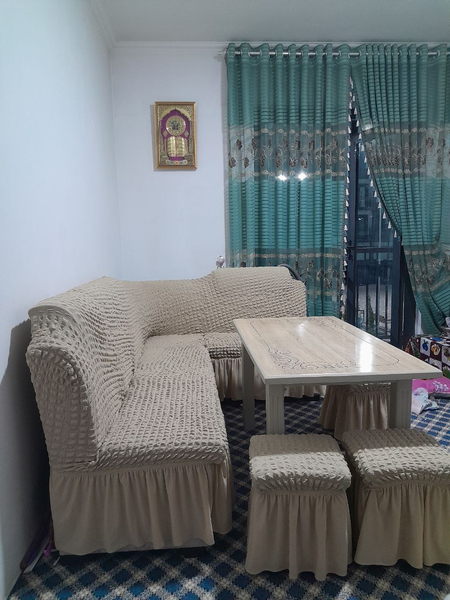 Chexol Ugalok mini oshxona ugalogi +3 ta pufigi bilan