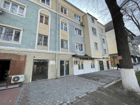 Улица Мукими / Торговый центр 126м2 Нежилое / 1-ЛИНИЯ