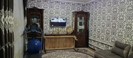 Xovli uy sotiladi