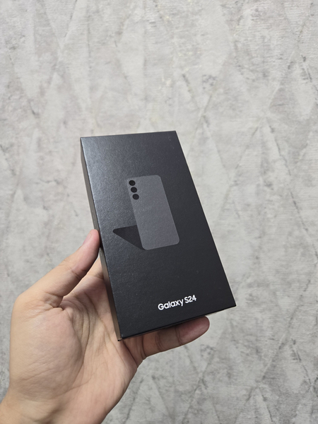 Galaxy S24 SnapDragon 8/256 2 SIM