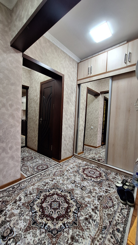 Продаётся на Карасу-4 3ком